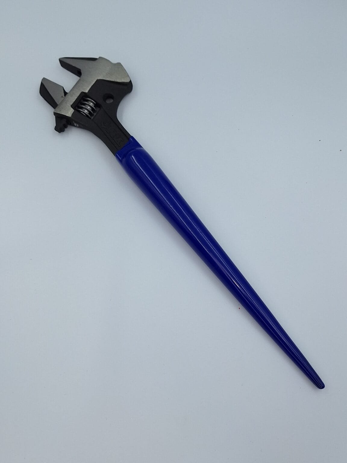Adjustable Construction Wrench – 4-in-1 Durable Tool